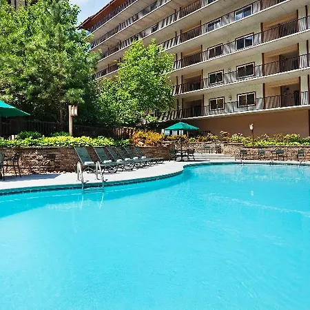 Holiday Inn Club Vacations Smoky Mountain Resort Gatlinburg - Rooms ...